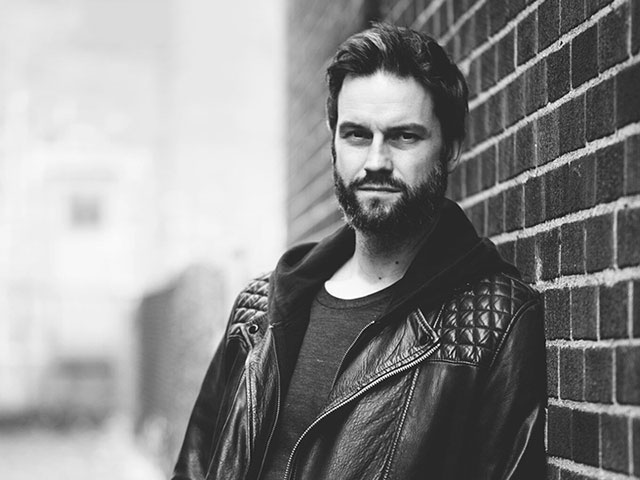 Pixelbuddha Creatives: Robert Marks, a Man behind RuleByArt