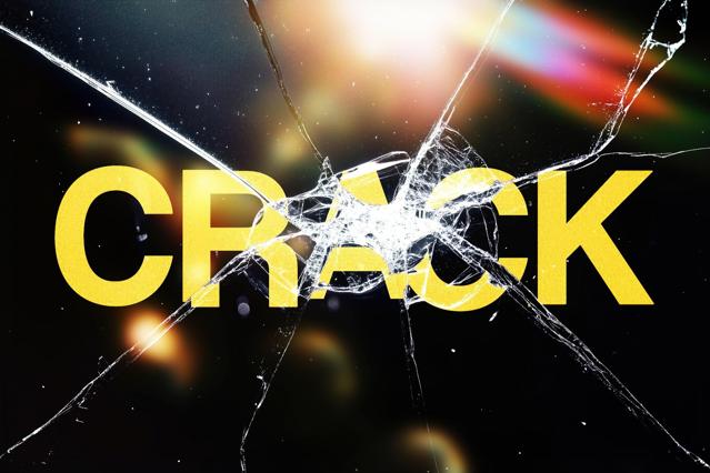 Broken Glass Text Effect